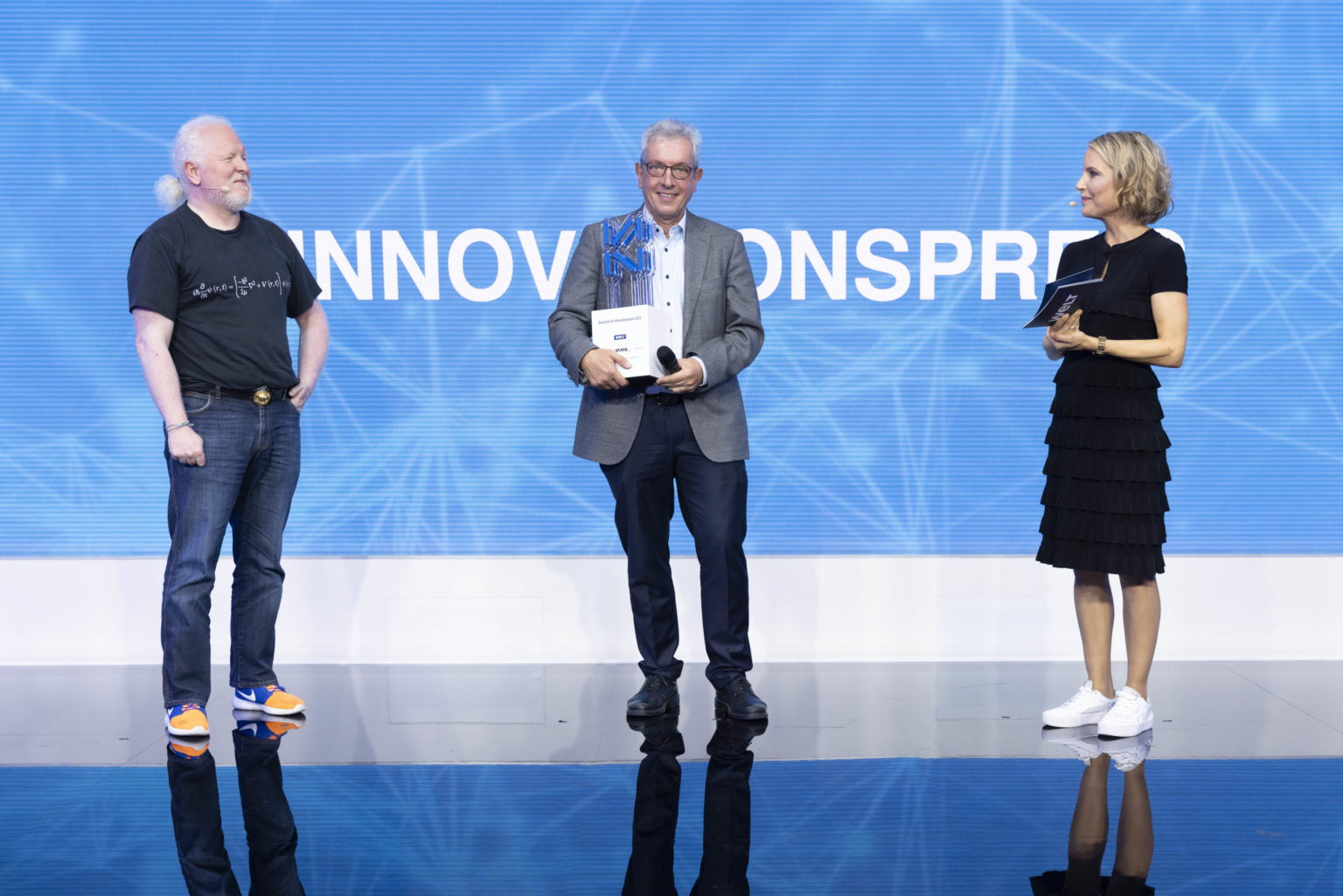 Prof. Dr. Wolfram Burgard Receives German AI Award | UTN