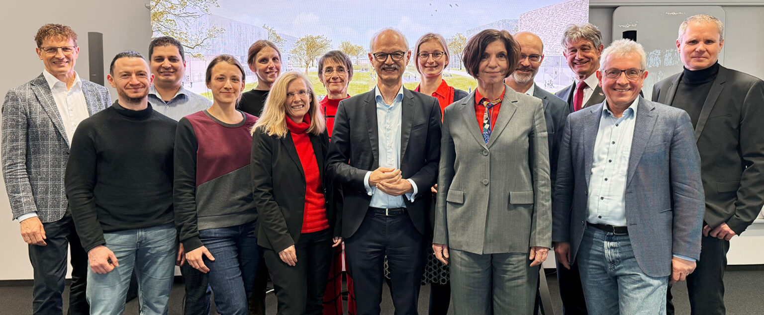 Founding Steering Board | UTN